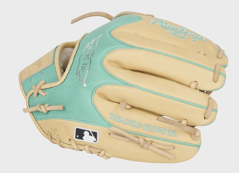 Exclusive Pro Preferred Wing Tip Infield/Pitcher's Glove | Rawlings