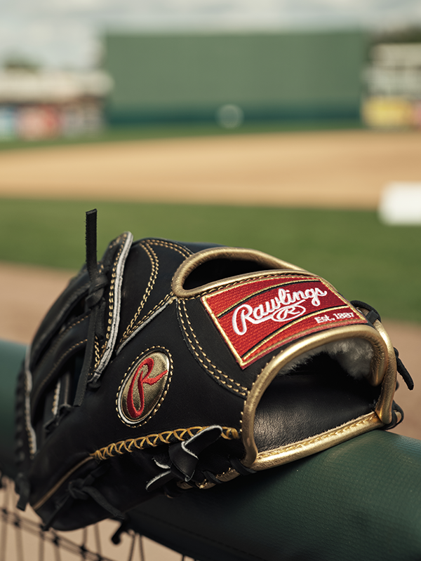 Rawlings Sporting Goods | The Official Glove Of MLB® | Rawlings